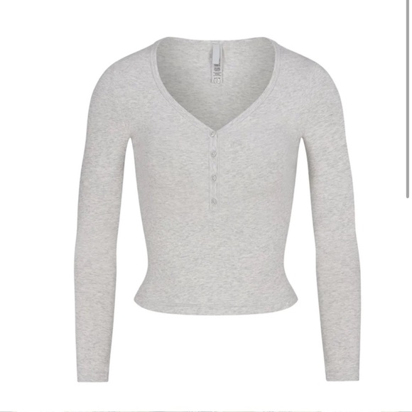 SKIMS | Tops | Skims New Vintage Long Sleeve Cropped Henley Light ...